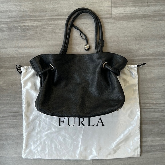 Furla | Bags | Black Furla Italian Leather Shoulder Bag Silver Hardware ...